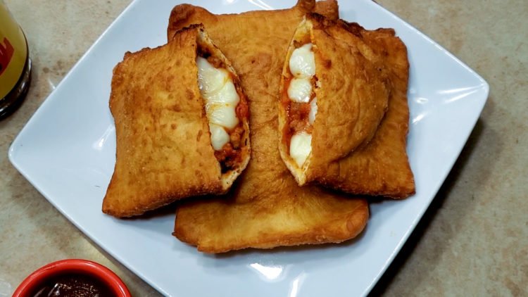 Home made Pizza Puffs – TasteDis