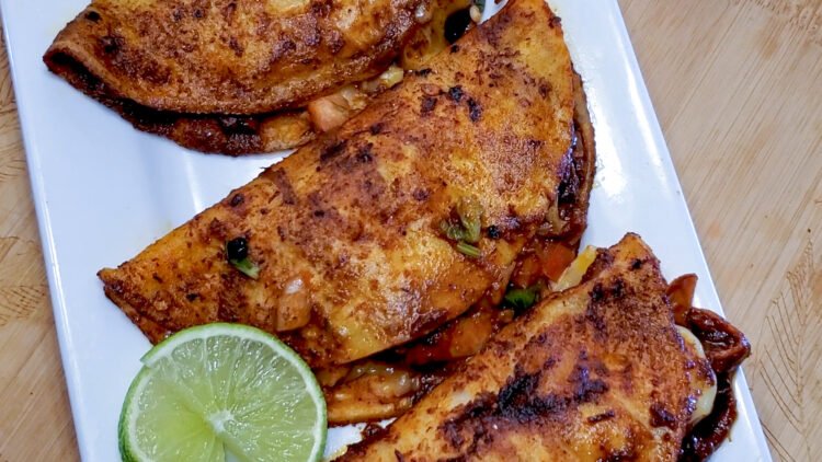 Chicken Birria Tacos – TasteDis