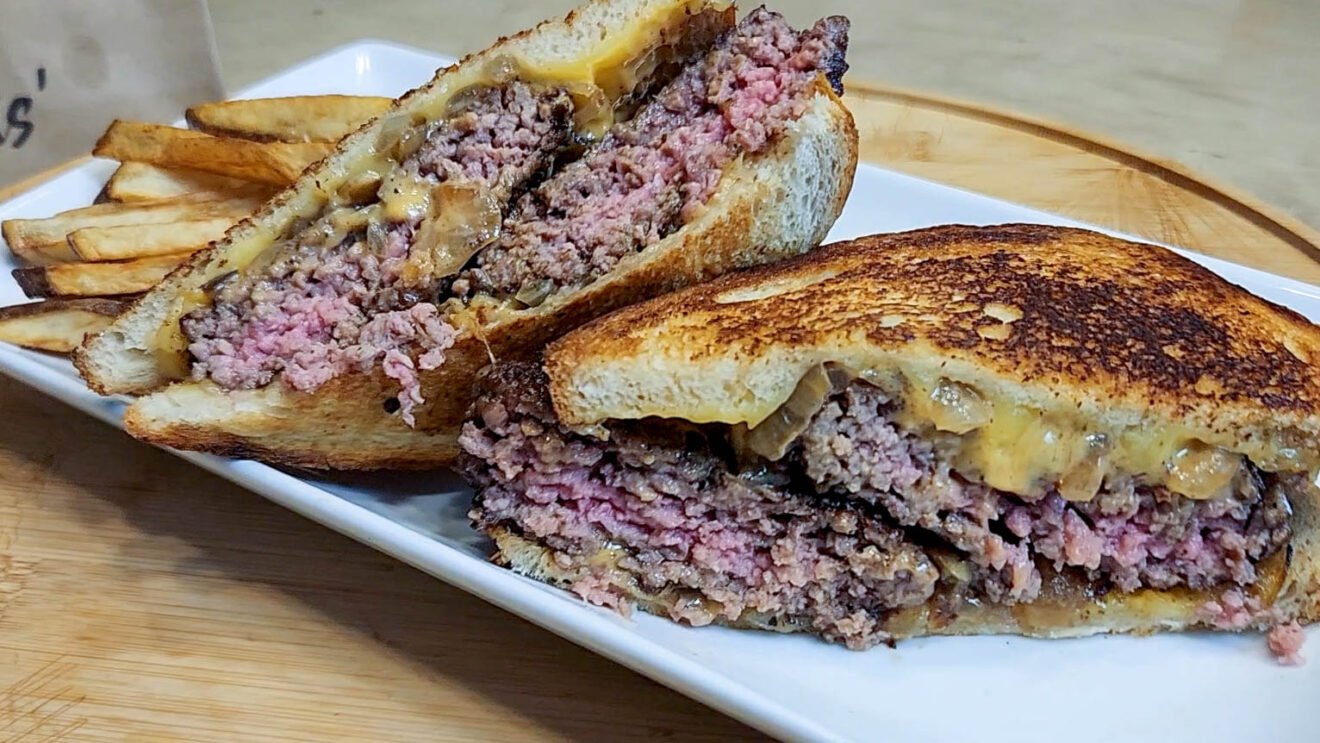 Old Fashioned Patty Melt – TasteDis